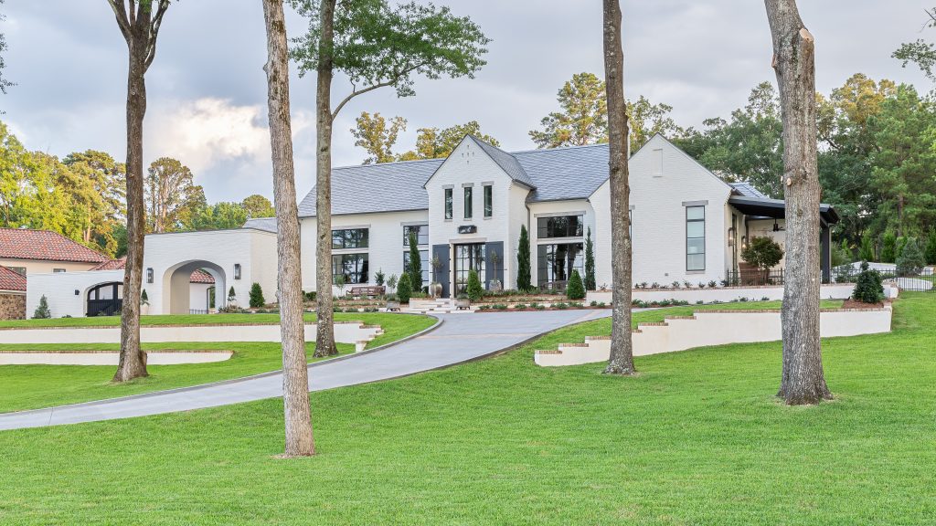 Exterior – Wesley Thomas Inc.